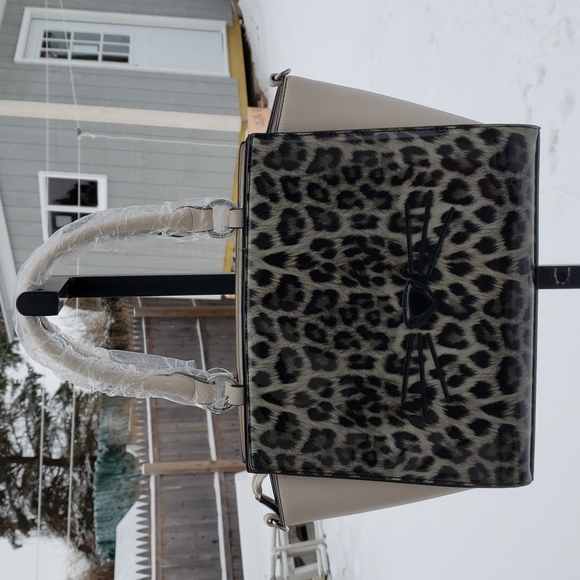 Magnolia | Bags | Bnwt Magnolia And Vine Versa Cheetah Flap Tote | Poshmark